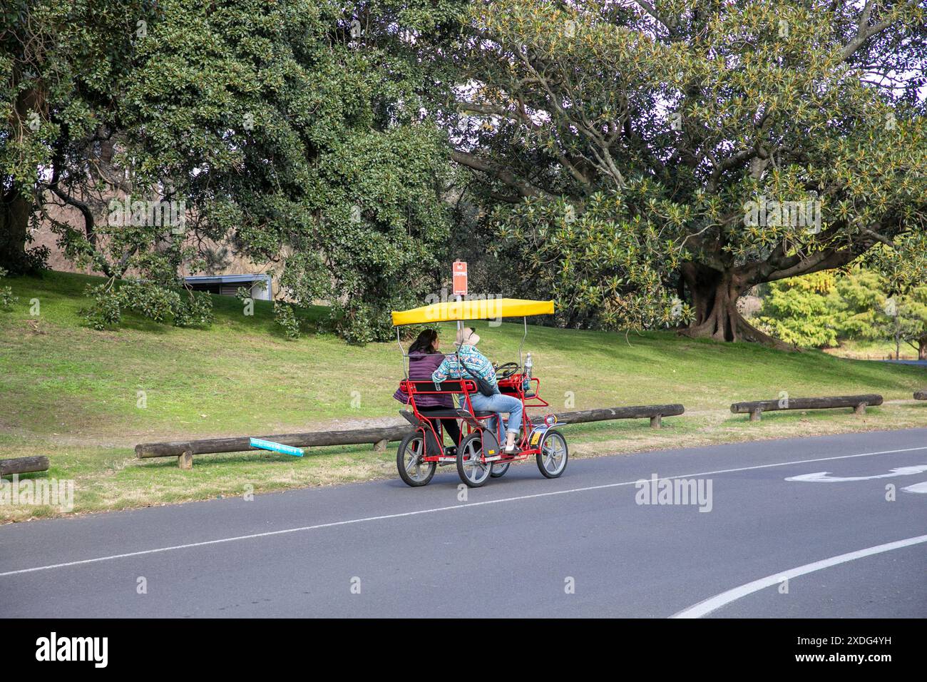 Centennial parklands sydney cycling hi-res stock photography and images - Alamy