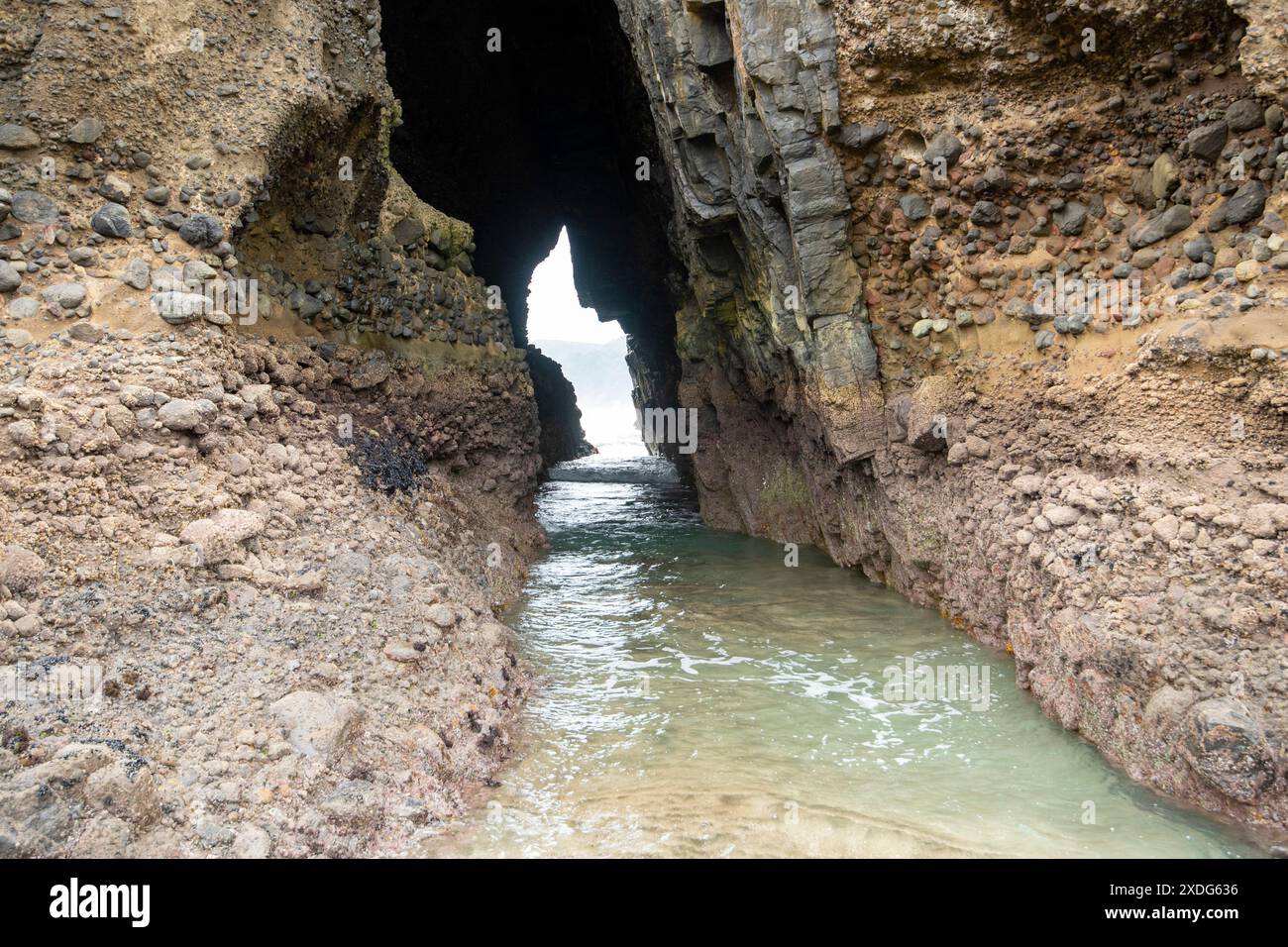 Keyhole beach hi-res stock photography and images - Alamy