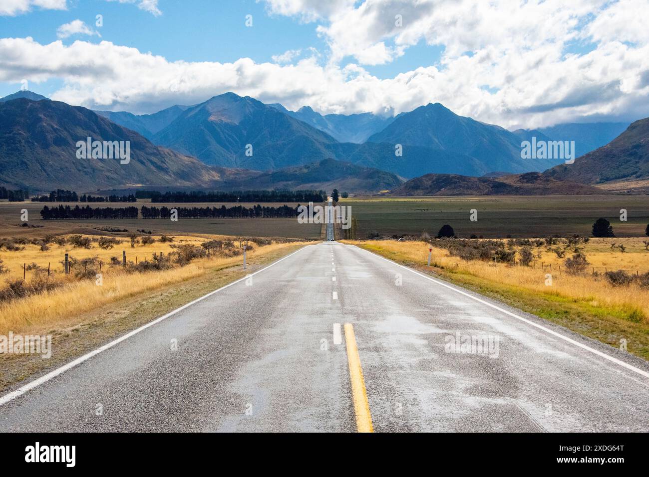 New Zealand State Highway 73 (Great Alpine Highway Stock Photo - Alamy