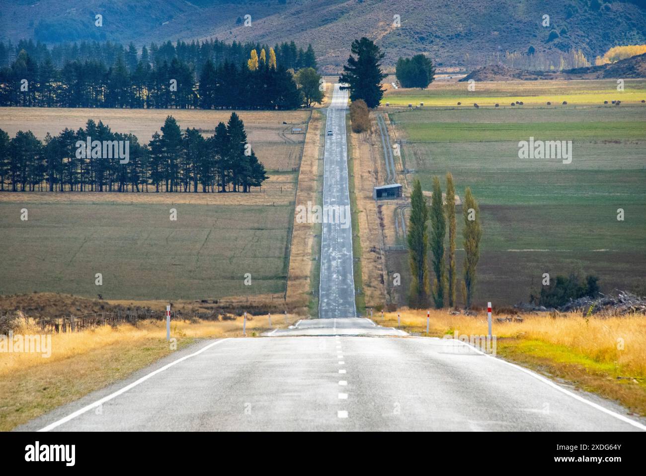 New Zealand State Highway 73 (Great Alpine Highway Stock Photo - Alamy