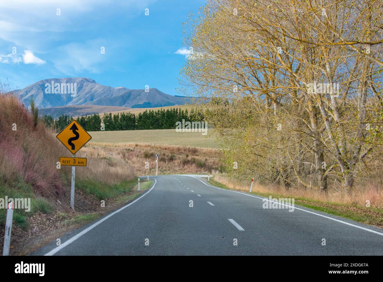 Geraldine-Fairlie Highway 79 - New Zealand Stock Photo - Alamy