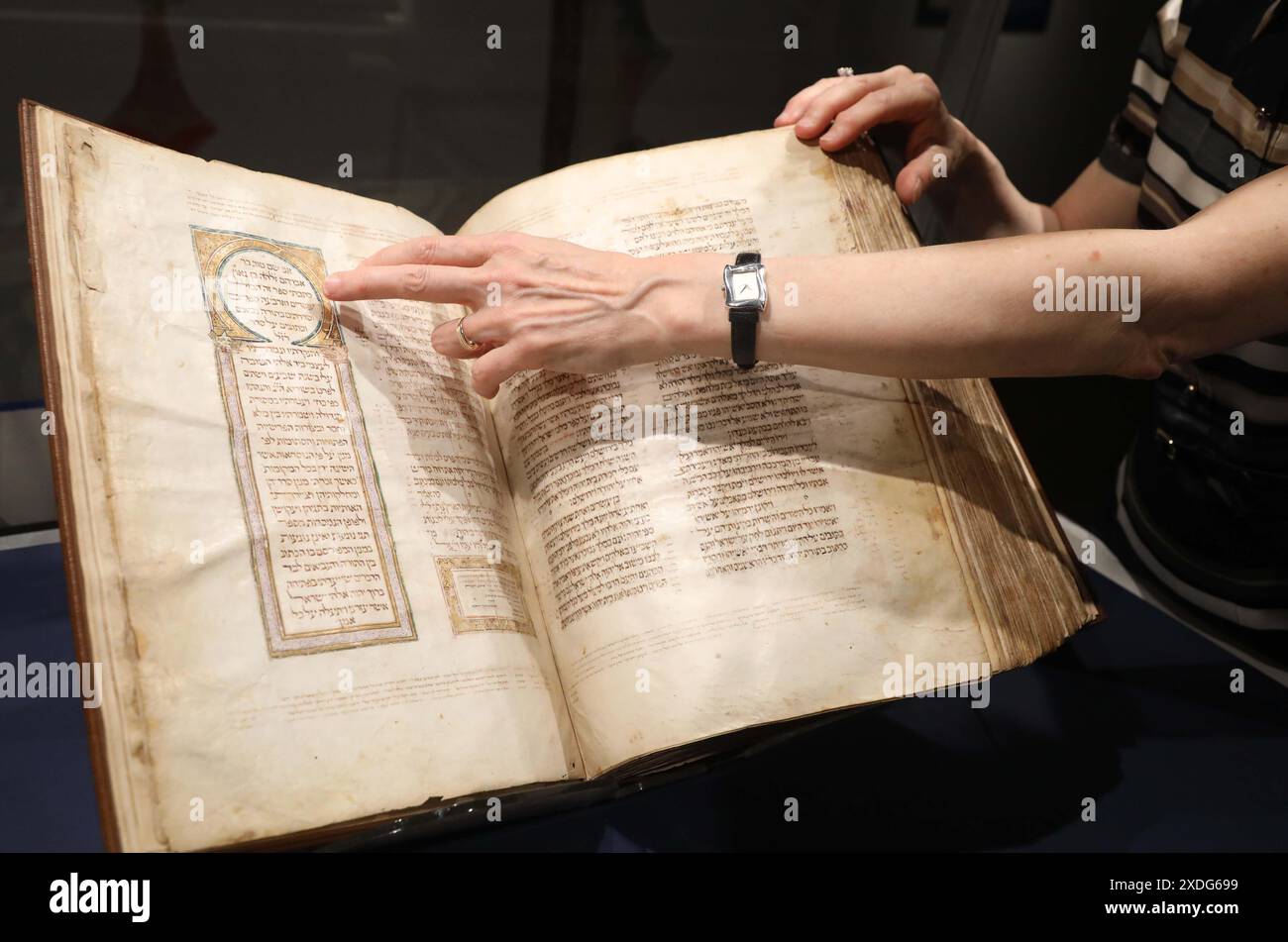 New York, New York, USA. 21st June, 2024. Books and Manuscripts ...