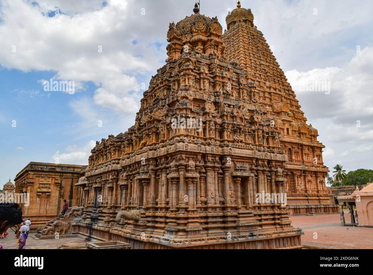 The Brihadeeswarar temple in Thanjavur, Tamilnadu, India Stock Photo ...