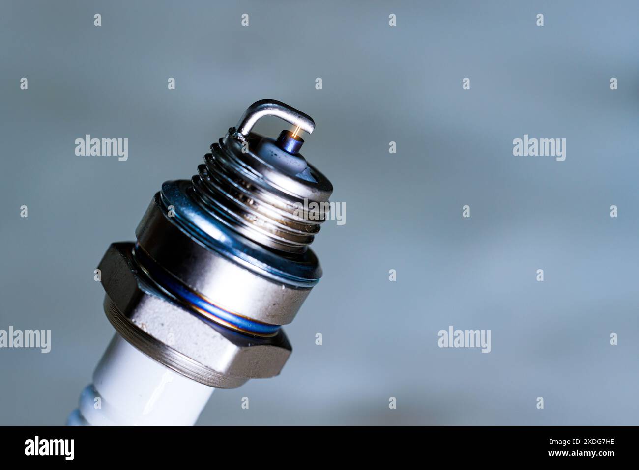 Spark between electrodes hi-res stock photography and images - Alamy