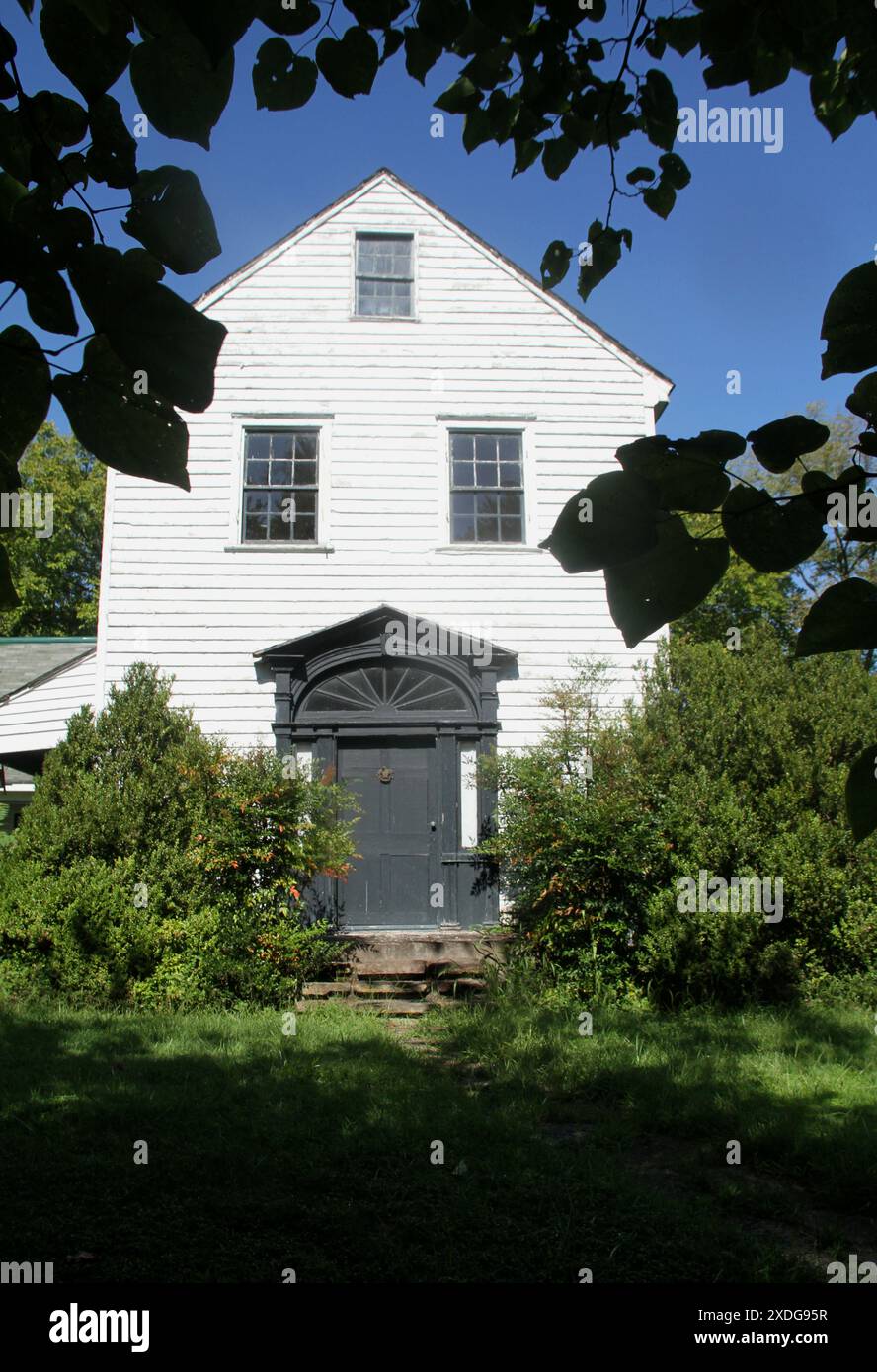 Beautiful old wooden house in Virginia's countryside, USA Stock Photo ...
