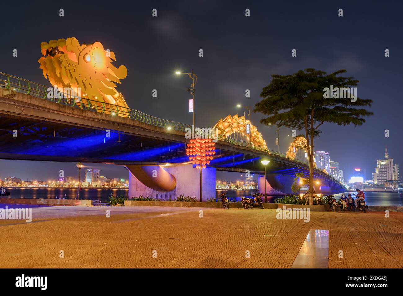 Da Nang (Danang), Vietnam - April 14, 2018: Night view of the Dragon ...