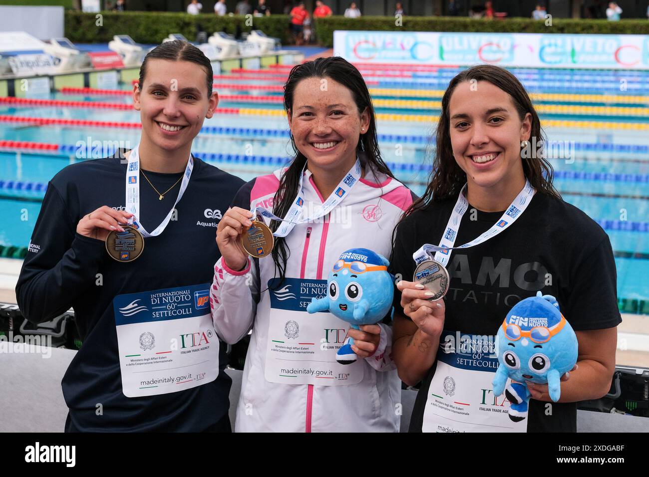 Rome, Italy. 21st June, 2024. Siobhan Haughey (HKG) (C), Mary-Sophie ...