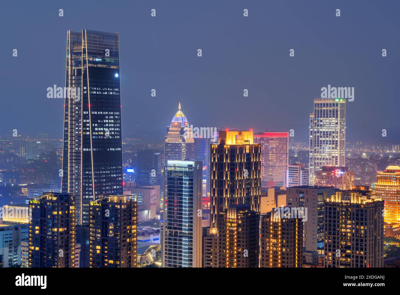 Beautiful view of Taipei from top of mountain, Taiwan. Skyscrapers and ...