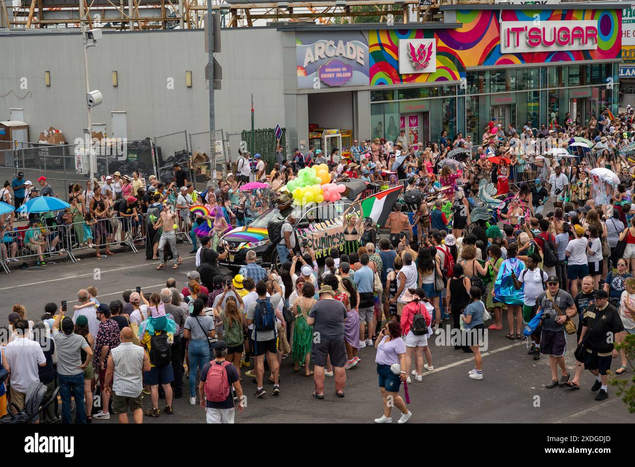 Parade participants march in the 42nd Annual Mermaid Parade in Coney ...