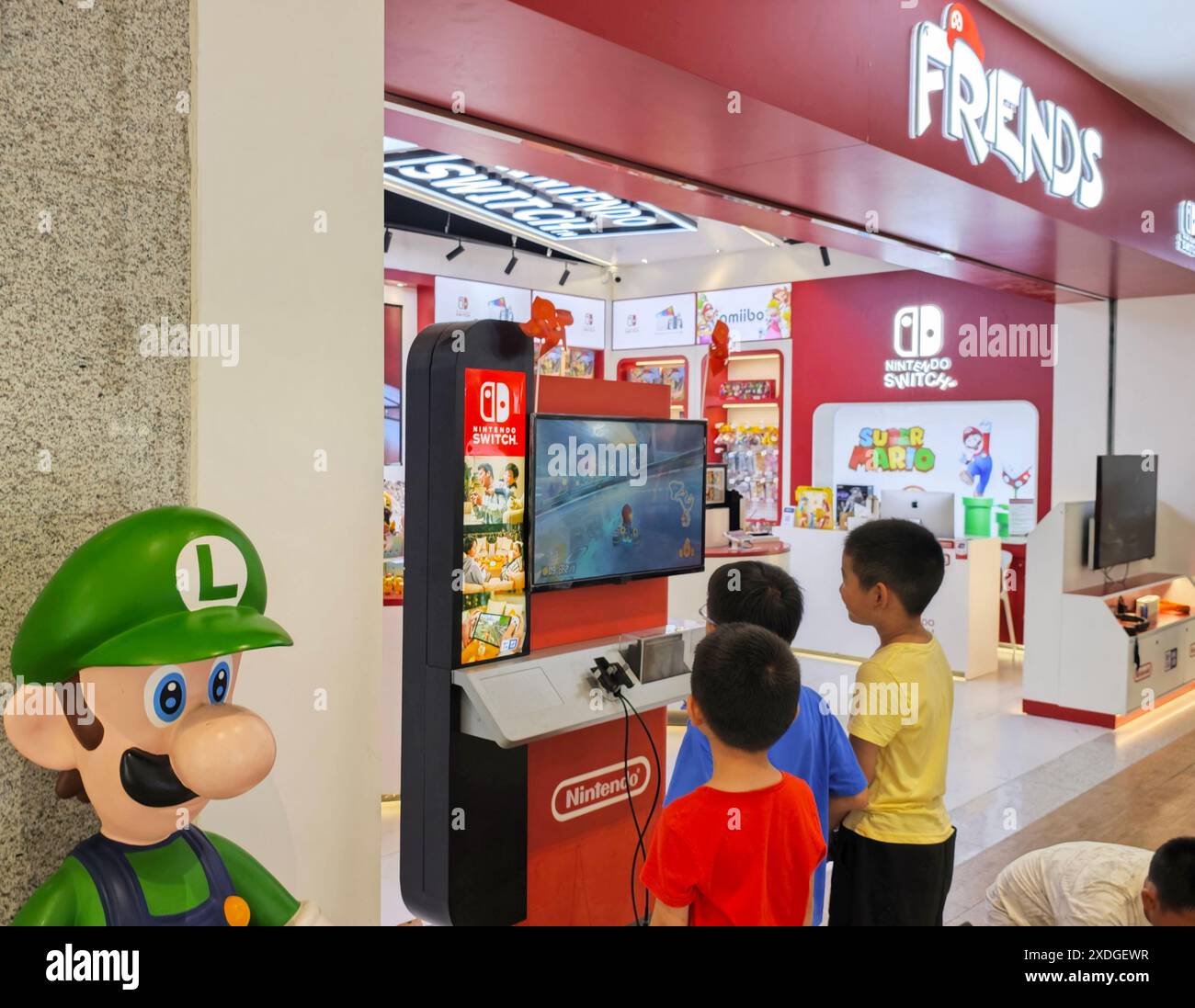 Nintendo switch children hi-res stock photography and images - Alamy