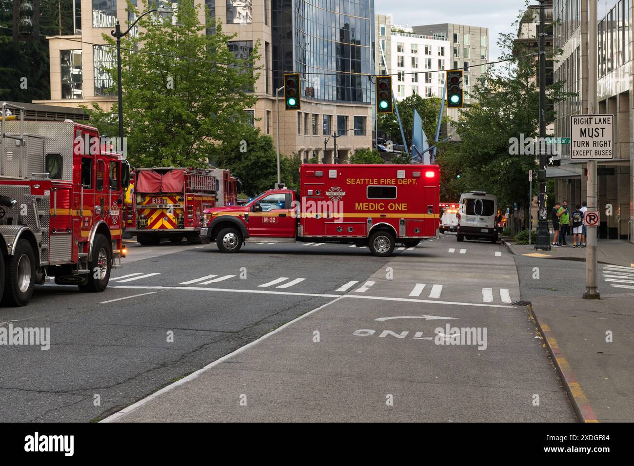 Seattle, USA. 22nd Jun 2024. Mass injury after a metro bus collides ...