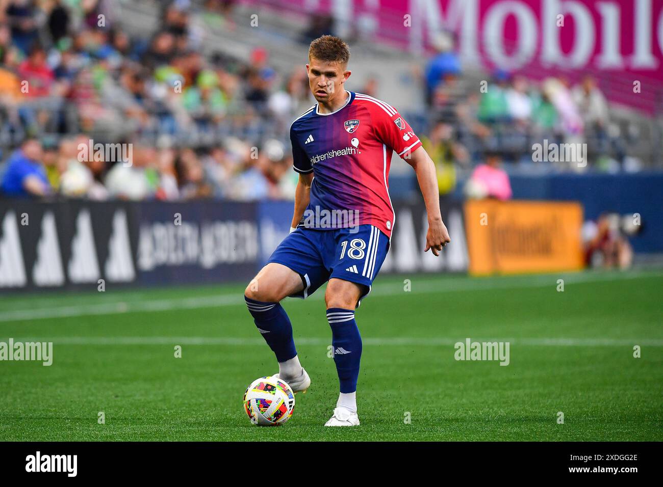 Seattle, WA, USA. 22nd June, 2024. FC Dallas midfielder Liam Fraser (18 ...