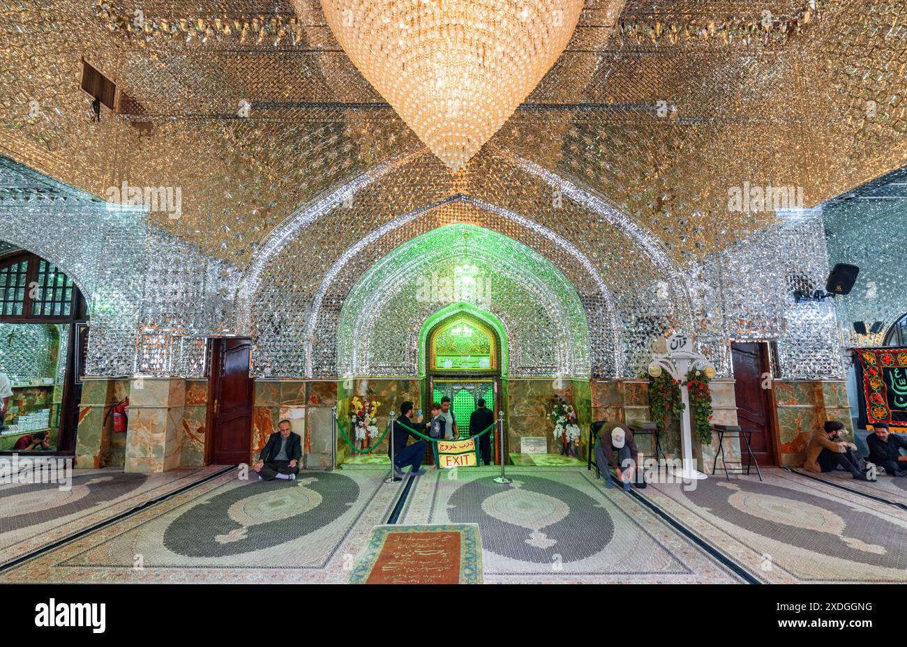 Mosque interior tehran hi-res stock photography and images - Alamy