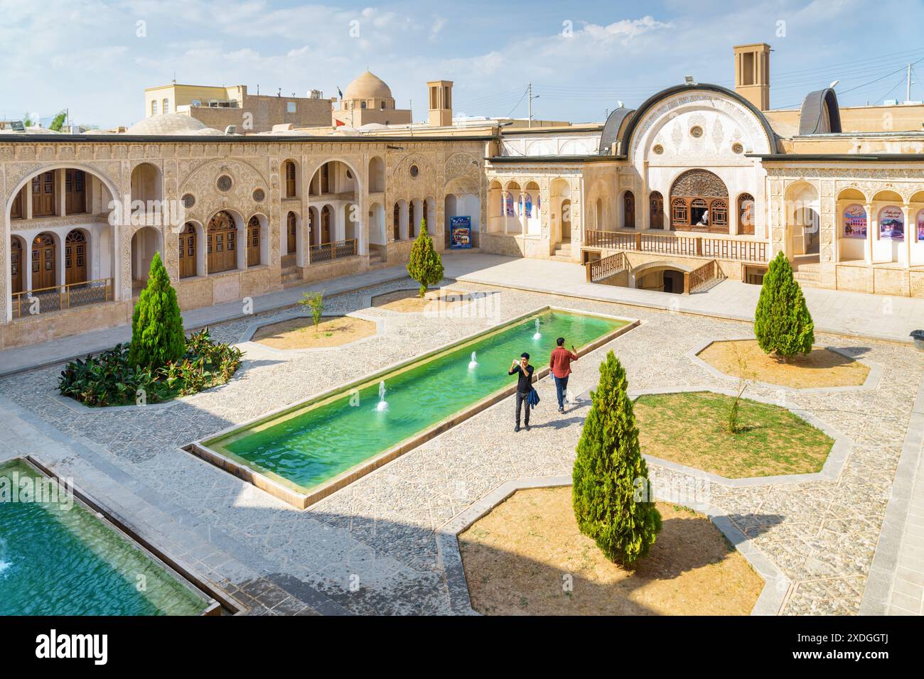 Kashan, Iran - 21 October, 2018: Wonderful traditional Iranian ...