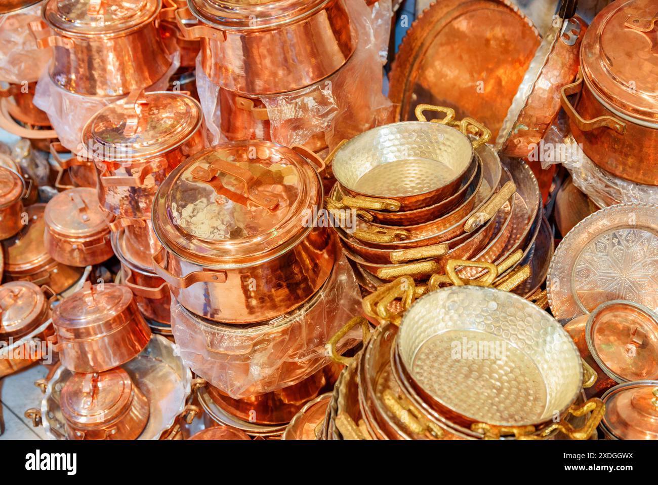 Traditional metal souvenirs hi-res stock photography and images - Alamy