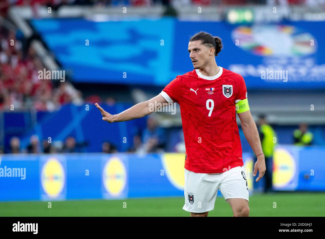 Marcel Sabitzer (Oesterreich, #09) gestikuliert, GER, Austria (AUT) vs ...