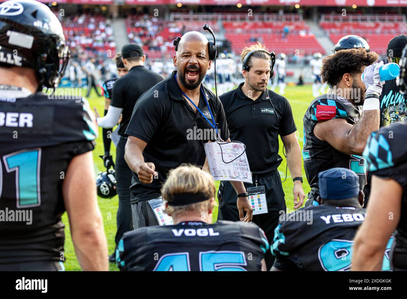 Malik Ademote (Munich Ravens, Defensive Line Coach), Munich Ravens vs ...