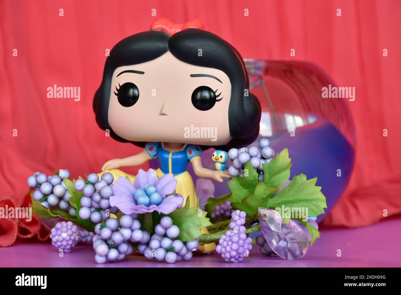 Disney ball hi-res stock photography and images - Alamy