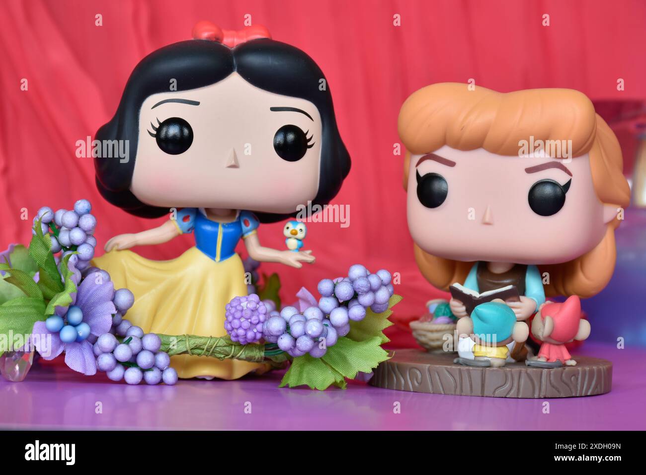 Disney ball hi-res stock photography and images - Alamy