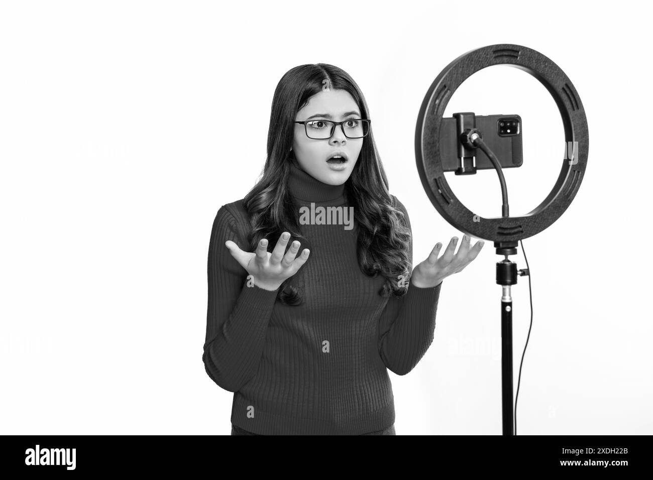 teen girl blogger. influencer make blog. online streaming blogging ...