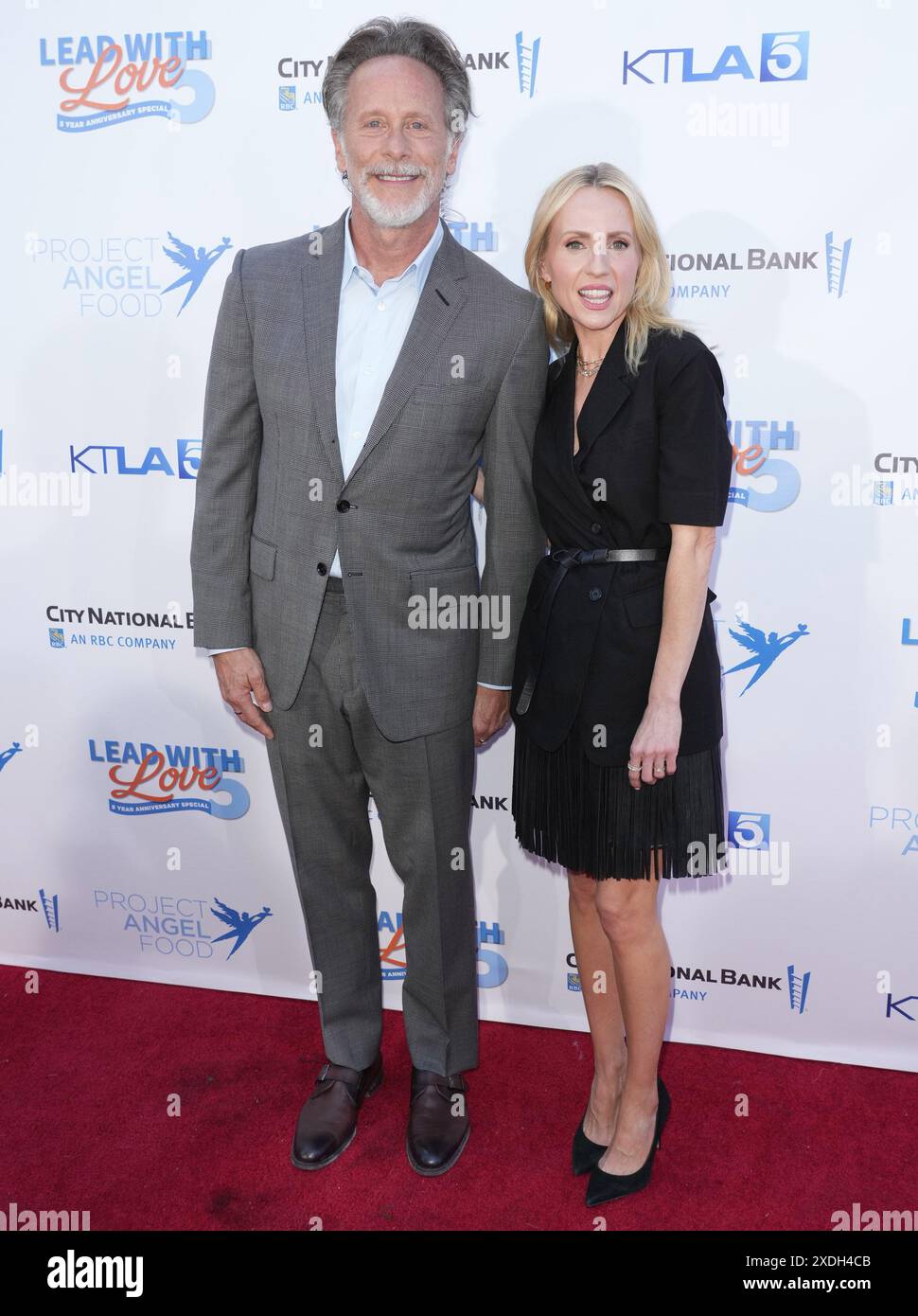 Los Angeles, USA. 22nd June, 2024. (L-R) Steven Weber and Jessica ...