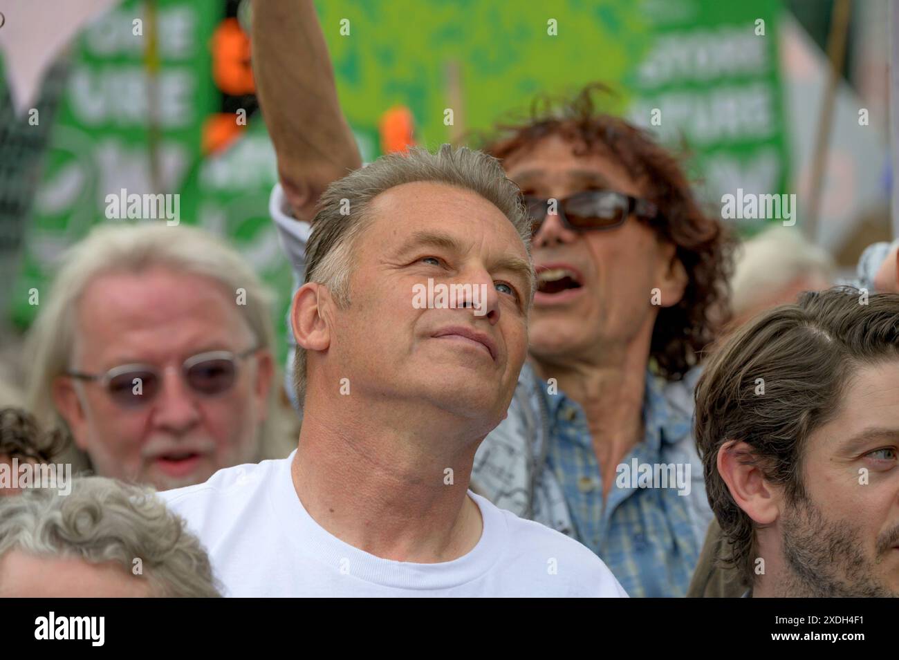 Chris Packham - TV wildlife presenter - at the Restore Nature Now march ...
