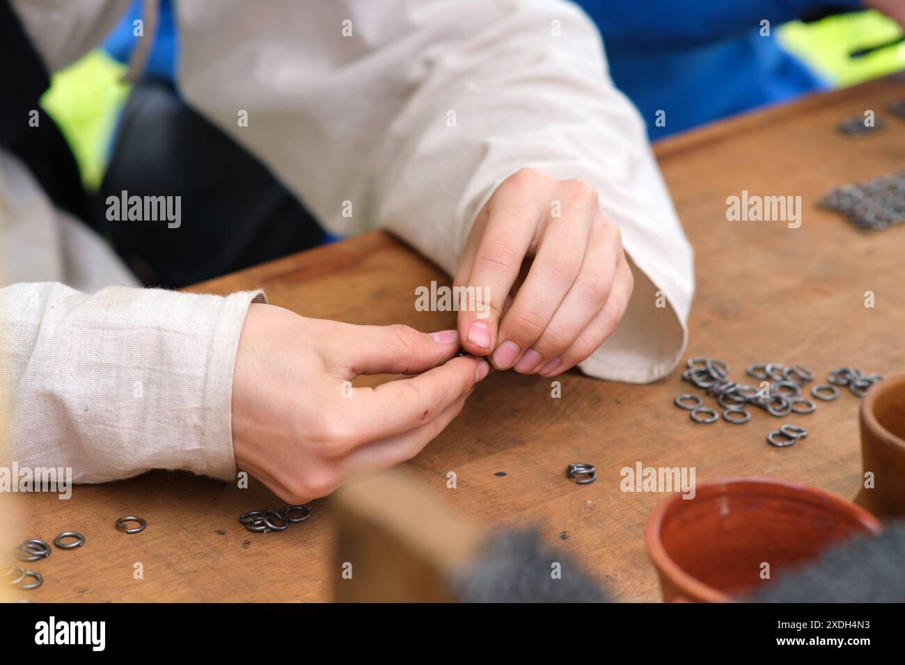 Chain link armor hi-res stock photography and images - Alamy