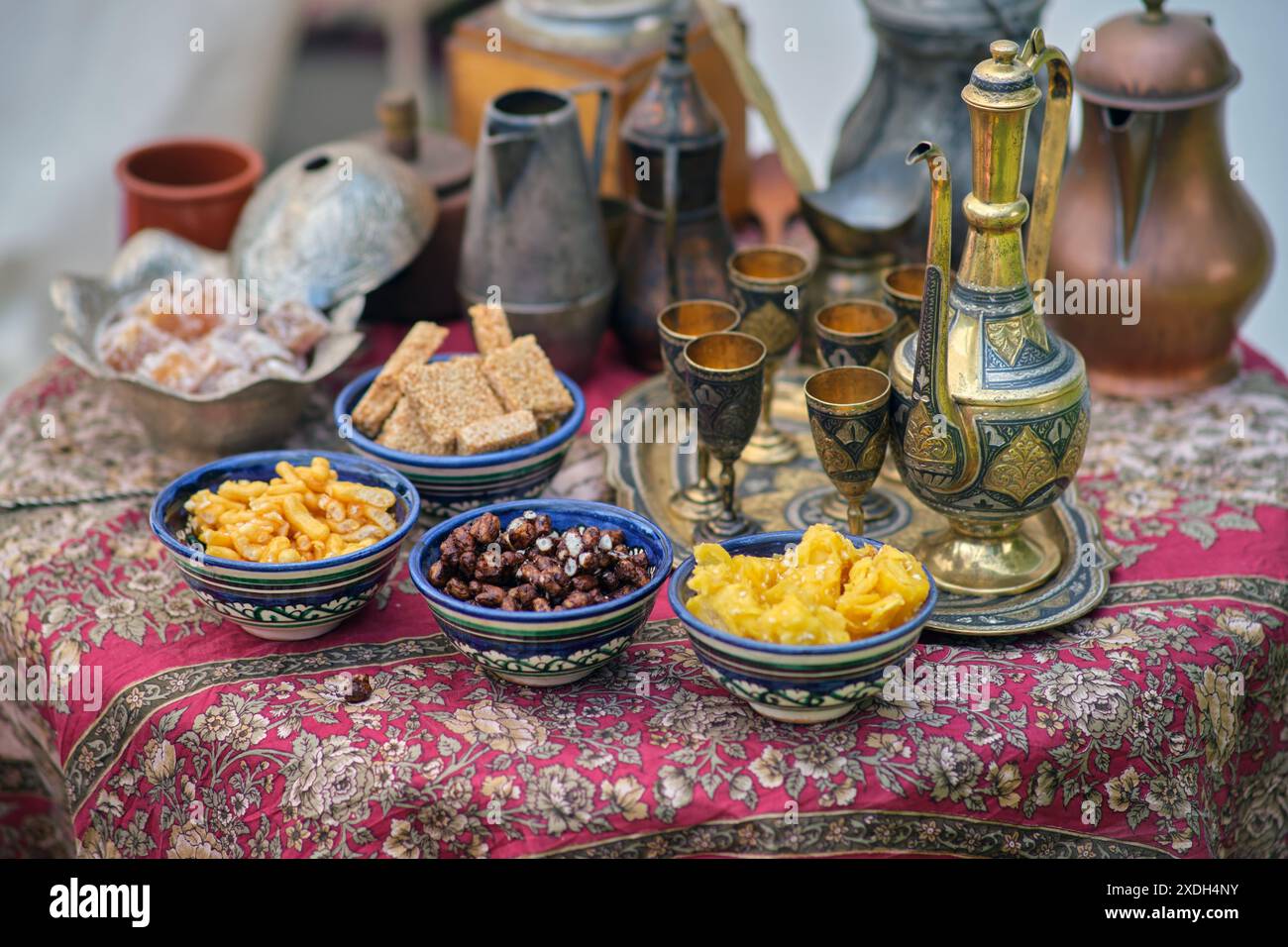 Arabic coffee ceremony hi-res stock photography and images - Alamy