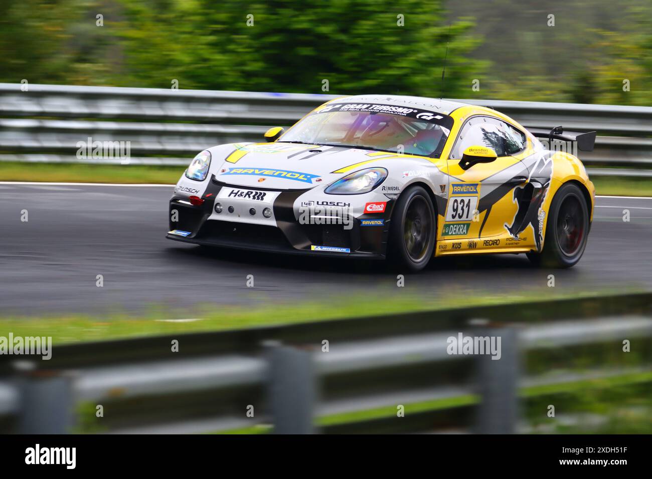 #931 Ryan Harrison (USA) / Thomas Roberts (USA), Porsche 718 Cayman GT4 ...