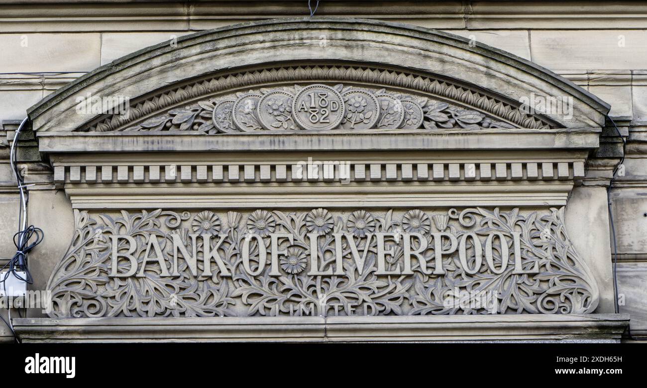 Building façade at The Bank of Liverpool former Head Office, Dale ...