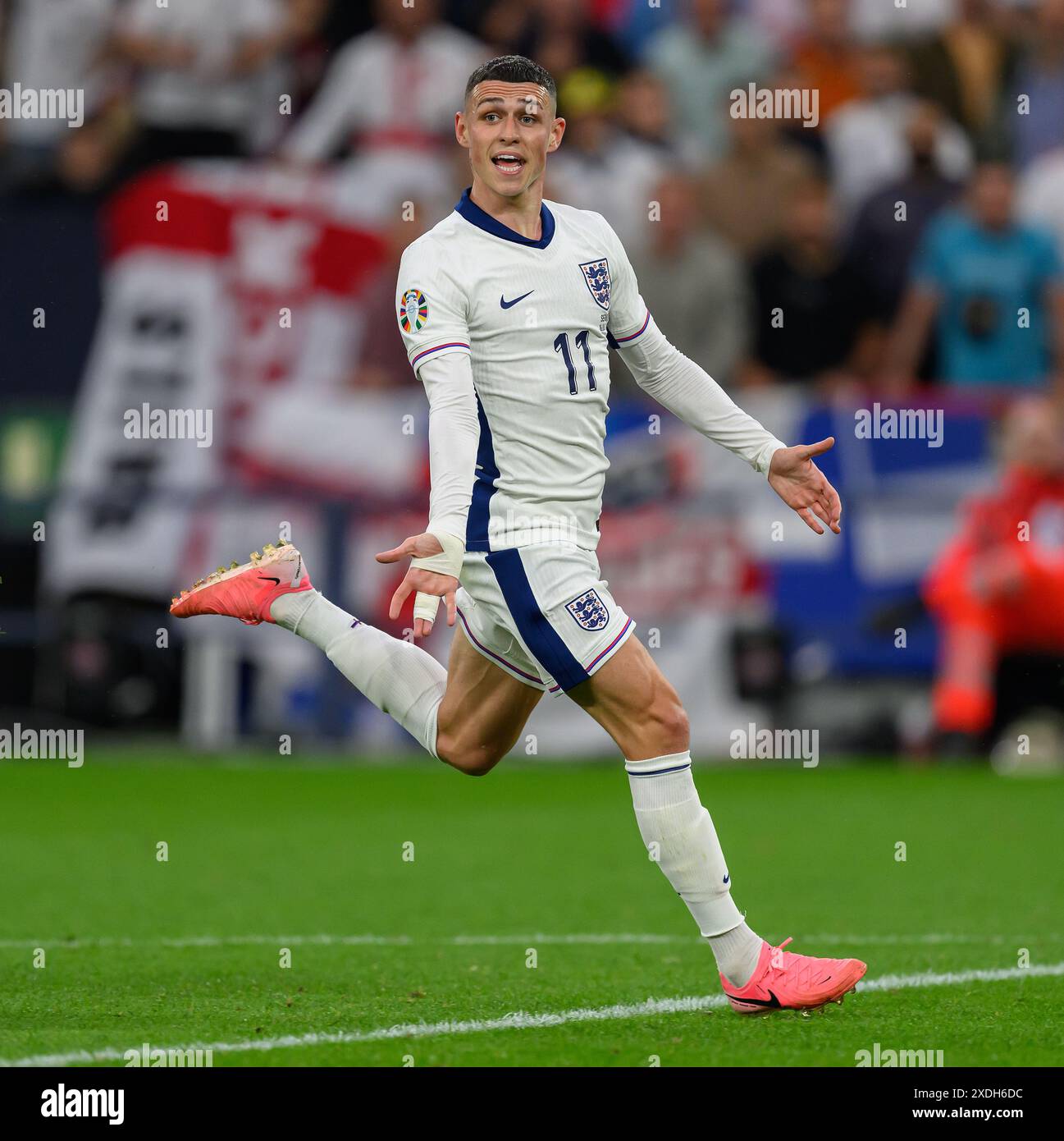 Phil foden euro 2024 hi-res stock photography and images - Alamy