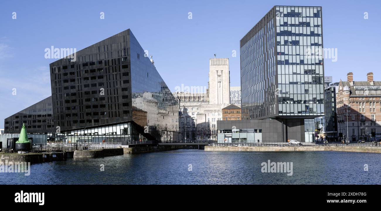 Liverpool buildings architecture hi-res stock photography and images ...