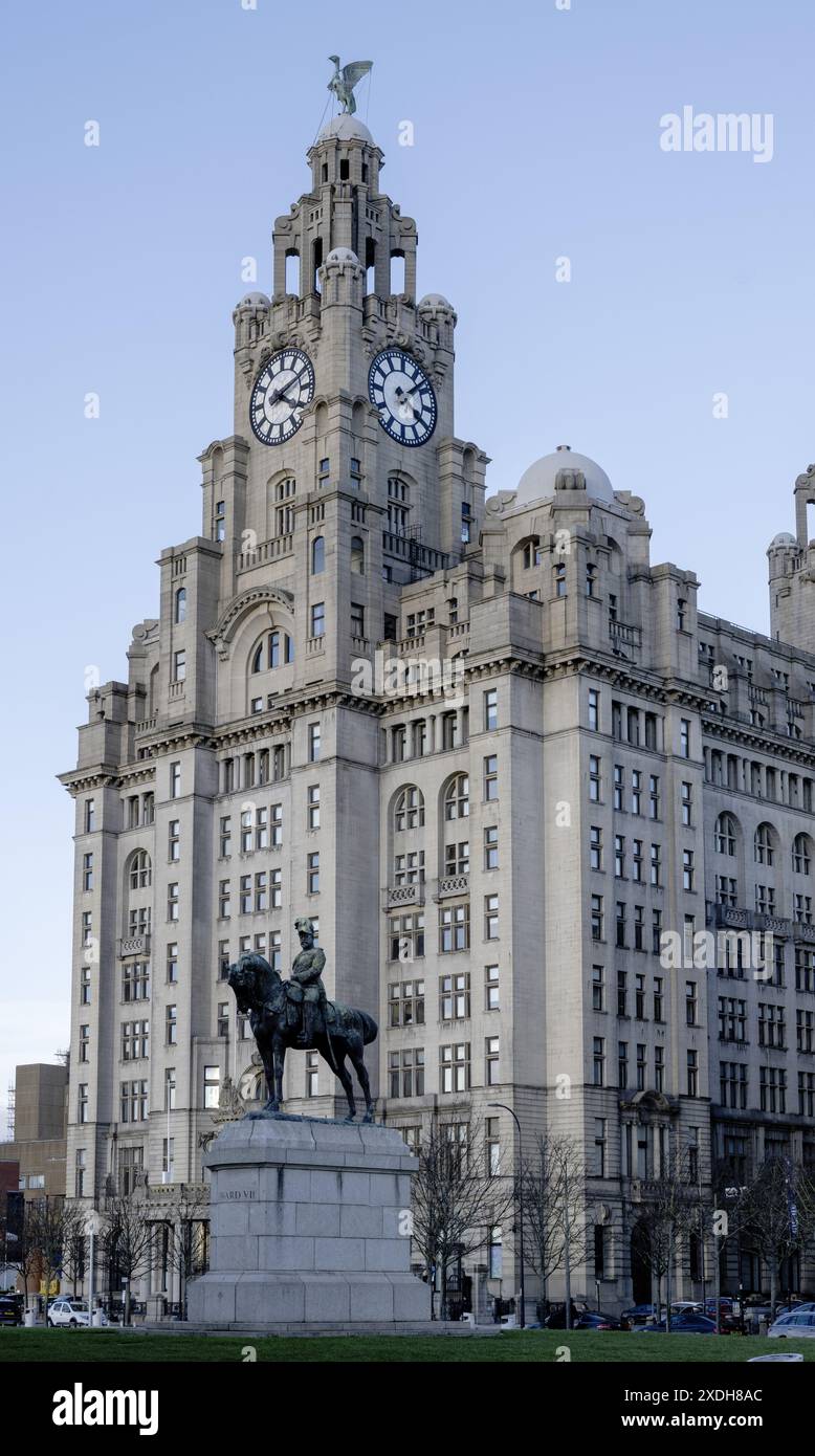 Statue of Edward VII, Pier Head, Liverpool, Merseyside, England, UK ...