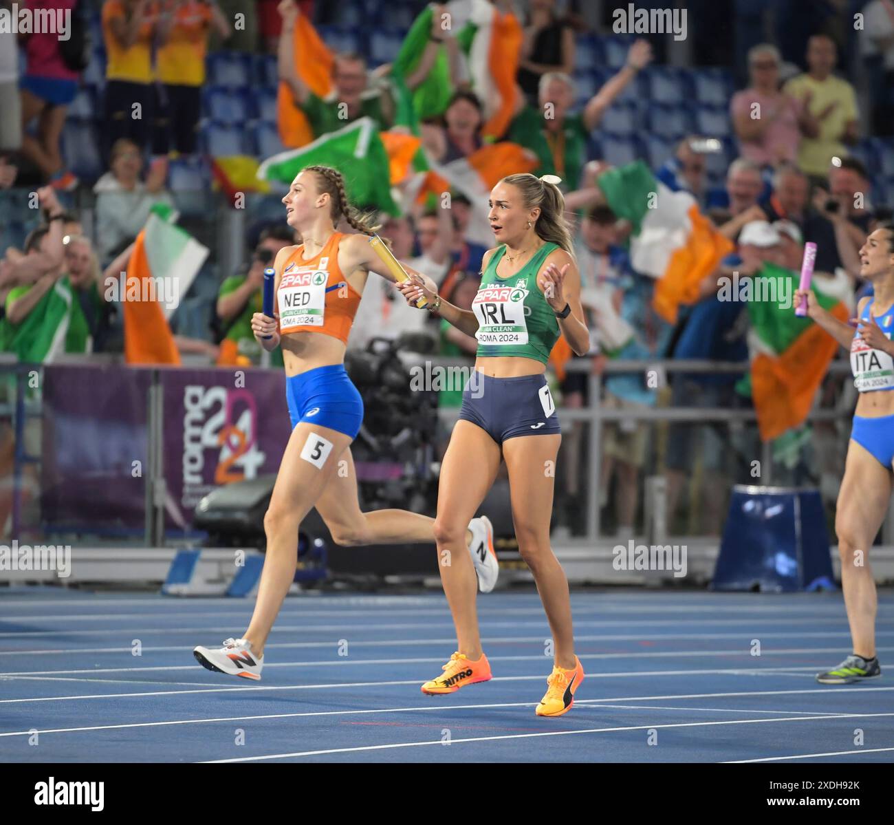 Sharlene Mawdsley of Ireland competing in the mixed 4x400m relay final ...