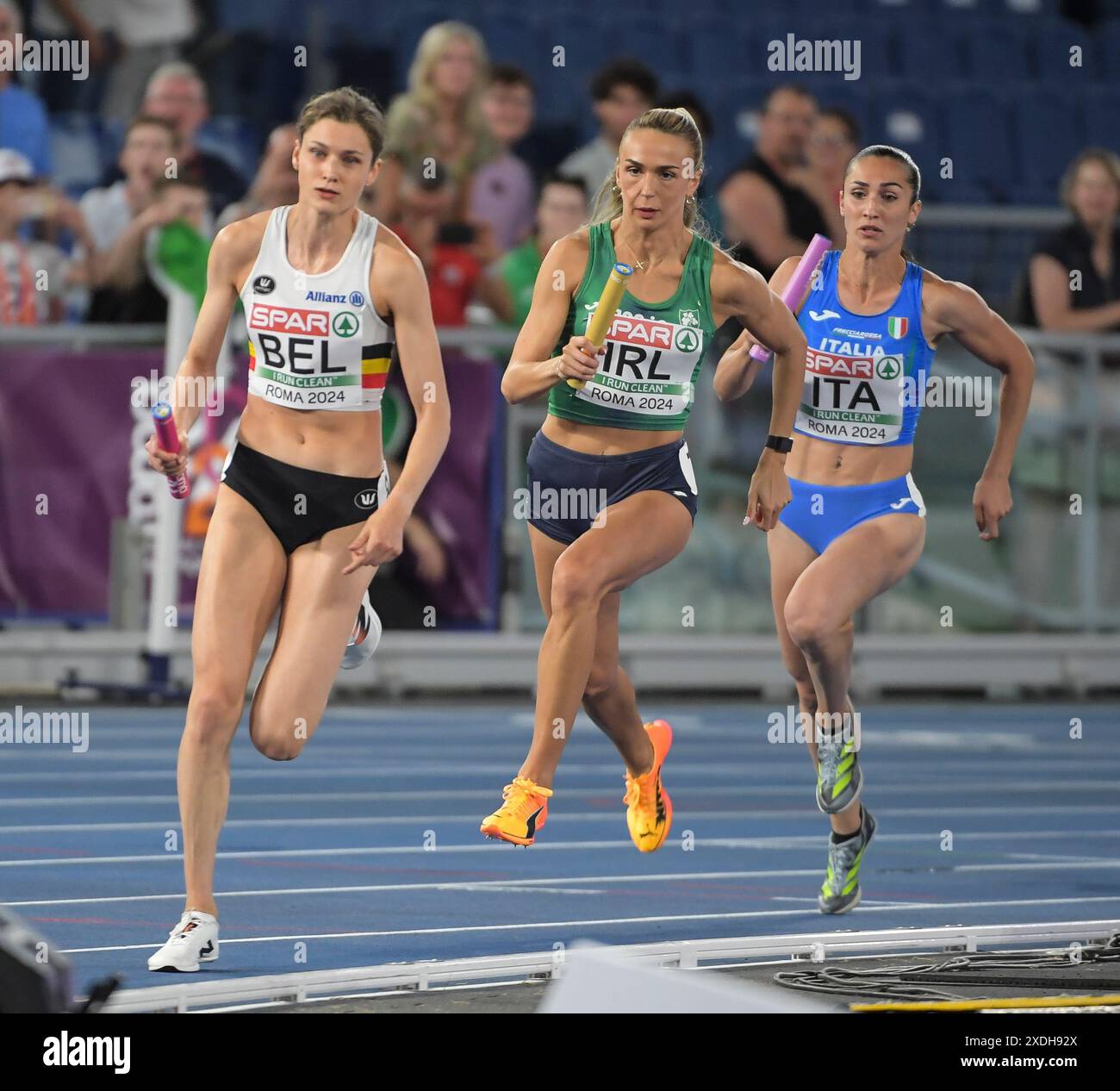 Sharlene Mawdsley of Ireland competing in the mixed 4x400m relay final ...