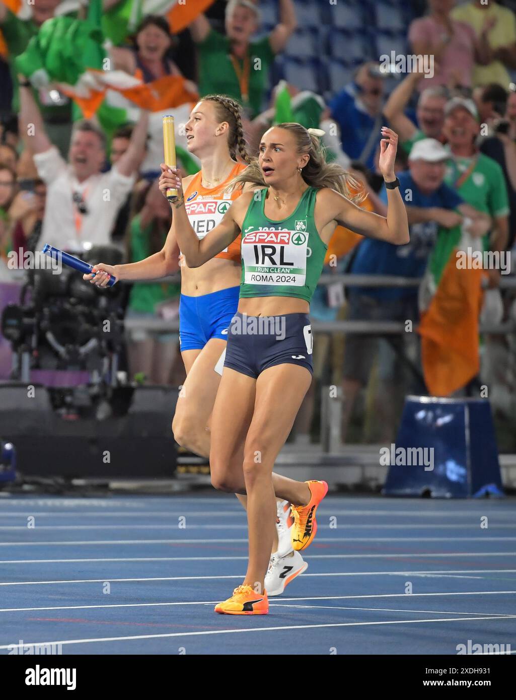 Sharlene Mawdsley of Ireland competing in the mixed 4x400m relay final ...
