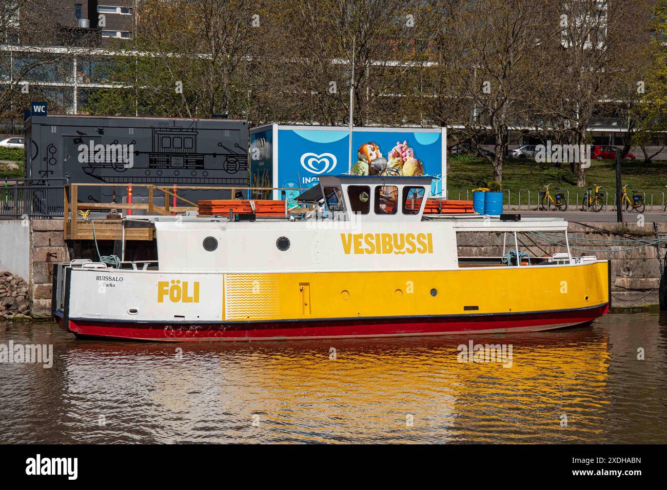 Foli water bus hi-res stock photography and images - Alamy