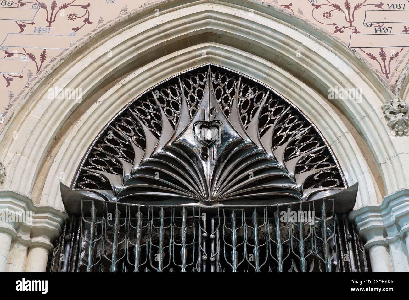 Beautiful stainless steel wedding gates by Antony Robinson commemorate ...