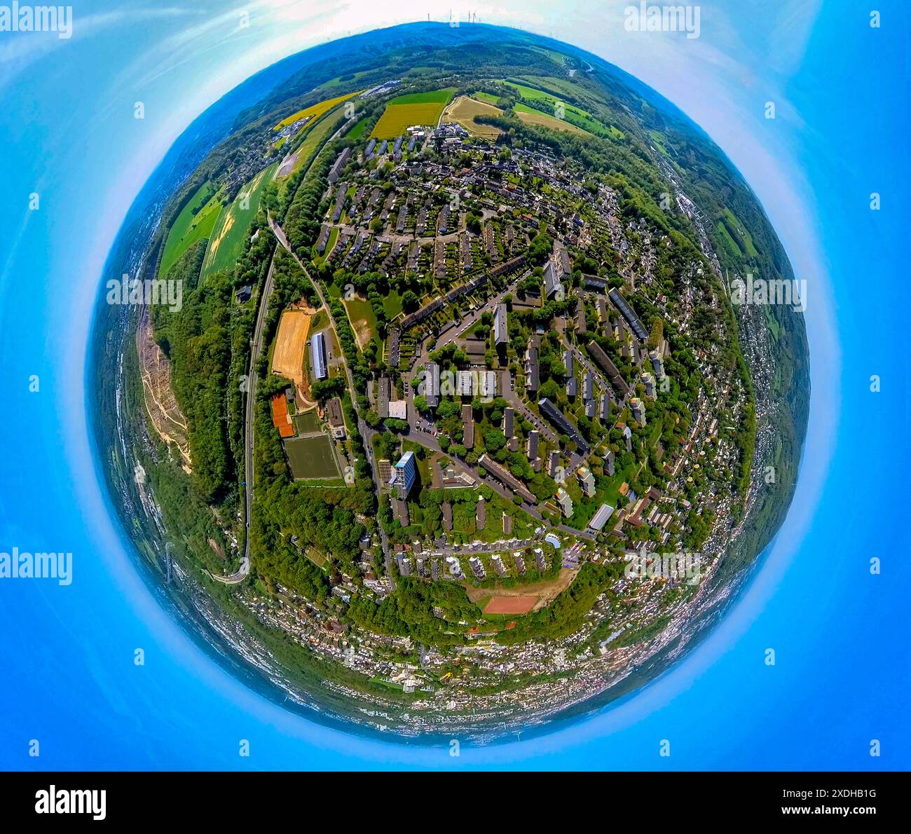 Local field residential area hi-res stock photography and images - Alamy