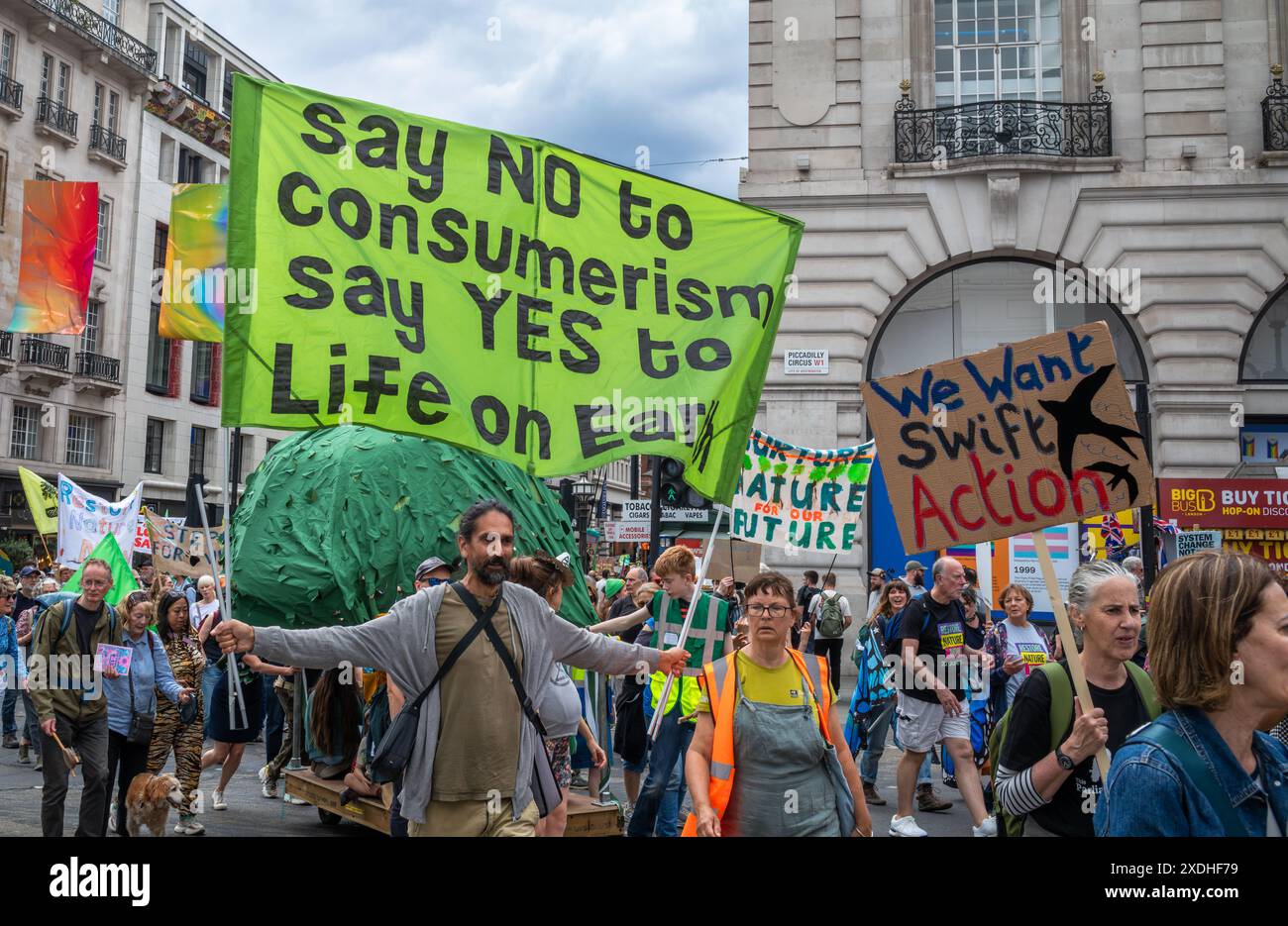 Anti consumerism hi-res stock photography and images - Alamy