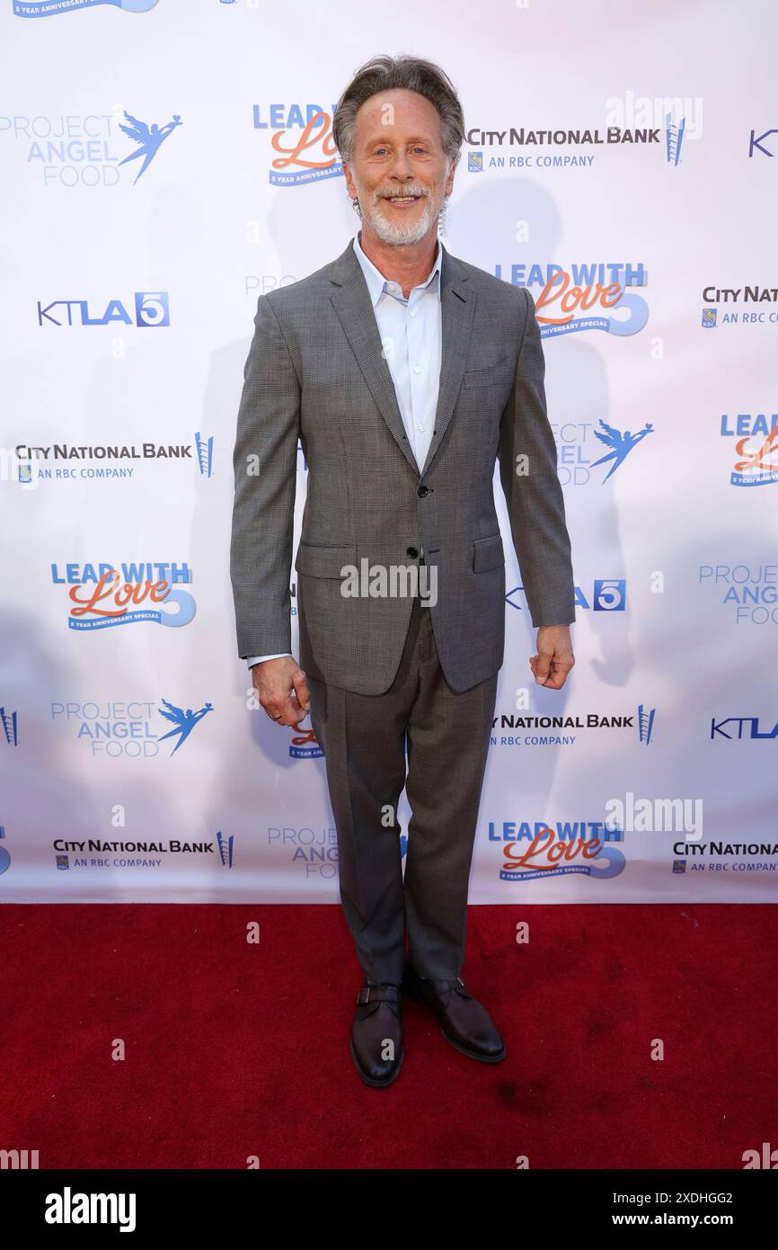 LOS ANGELES, CA - JUNE 22: Steven Weber at Project Angel Food's Lead ...