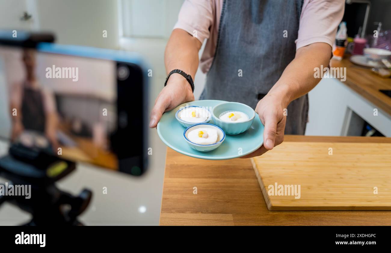 Preparing mochi hi-res stock photography and images - Alamy