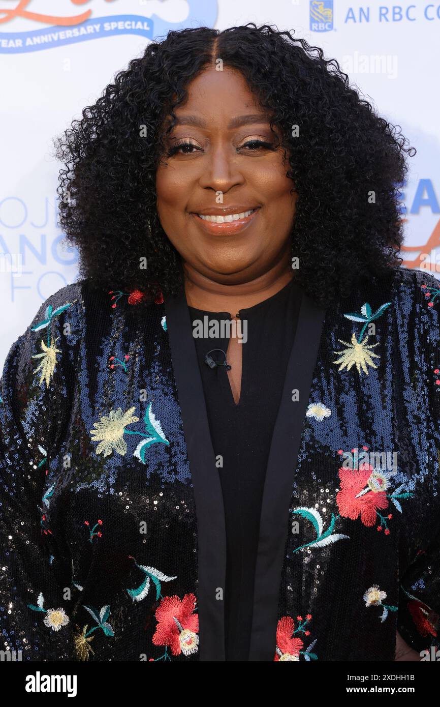 LOS ANGELES, CA - JUNE 22: Loni Love at Project Angel Food's Lead With ...