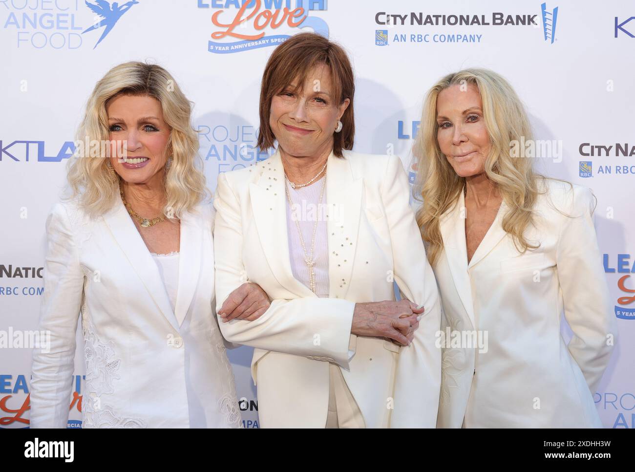 LOS ANGELES, CA - JUNE 22: Donna Mills, Michele Lee, Joan Van Ark at ...
