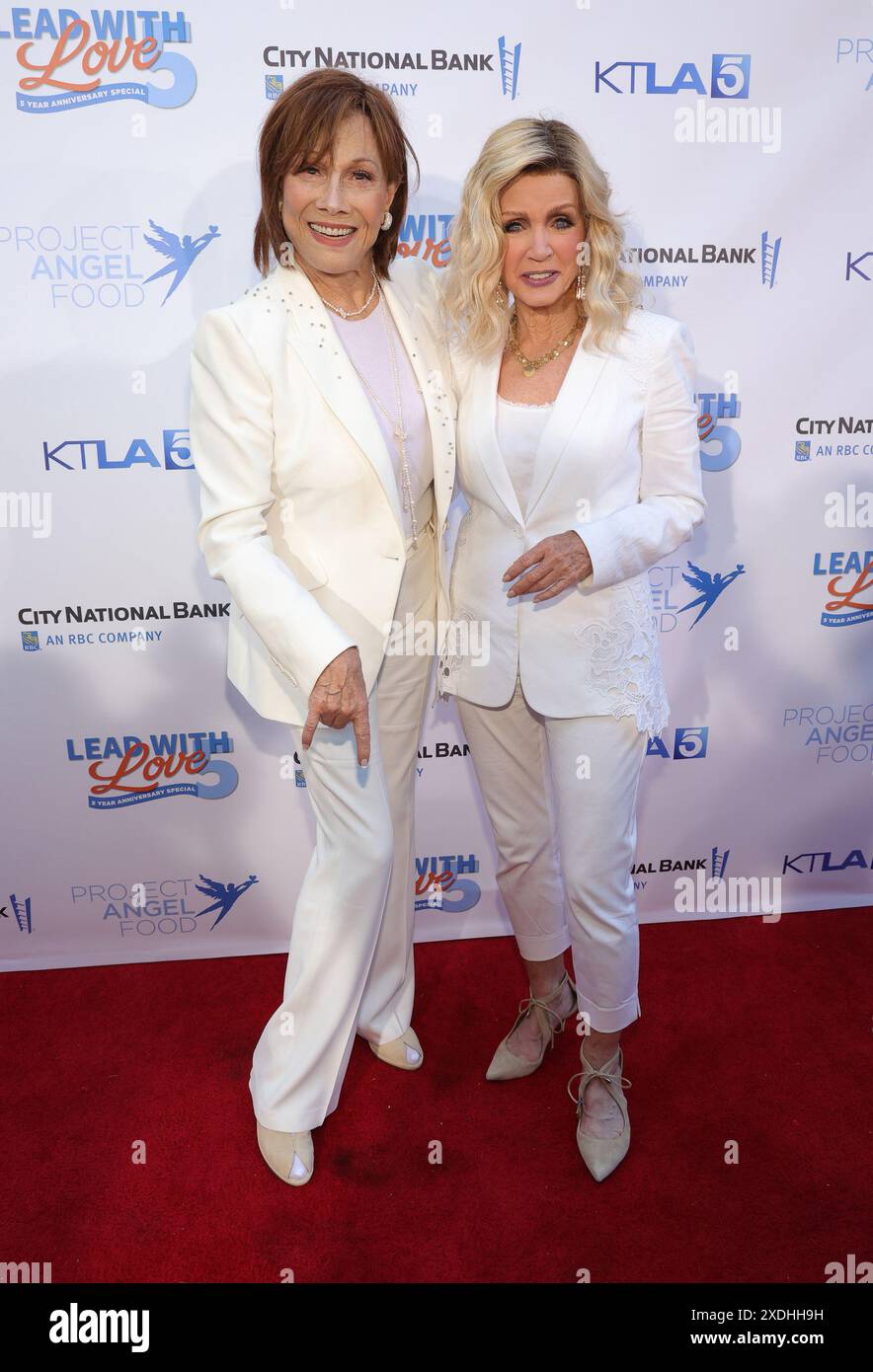 LOS ANGELES, CA - JUNE 22: Michele Lee, Donna Mills at Project Angel ...