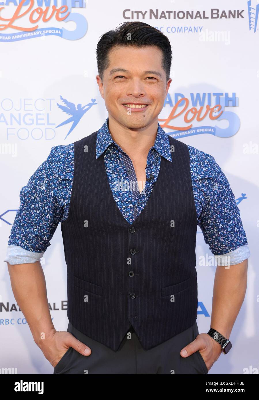 LOS ANGELES, CA - JUNE 22: Vincent Rodriguez III at Project Angel Food ...