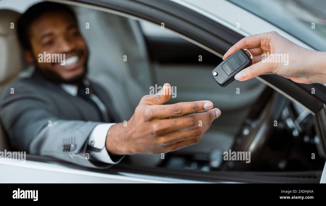 African buying a new vehicle hi-res stock photography and images - Alamy