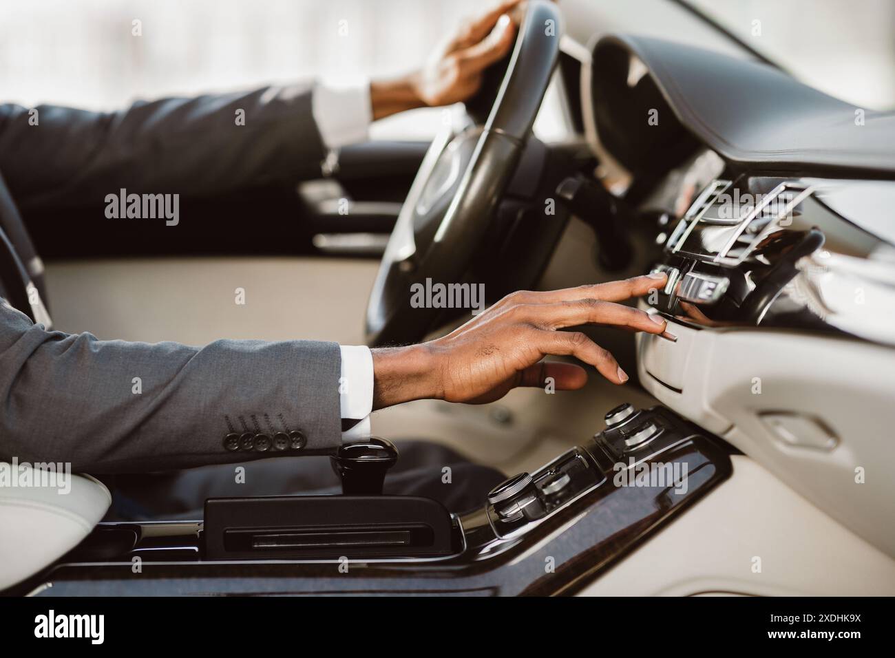 Adjusting drivers seat hi-res stock photography and images - Alamy