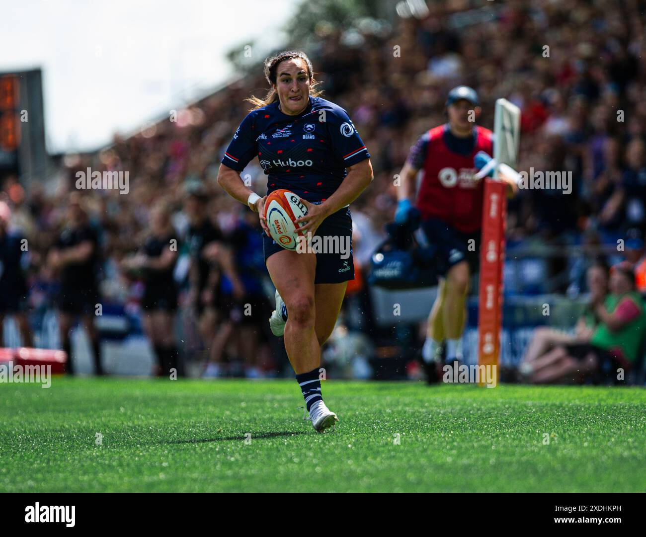 Bristol's Courtney Keight runs down the wing heading to the try line ...