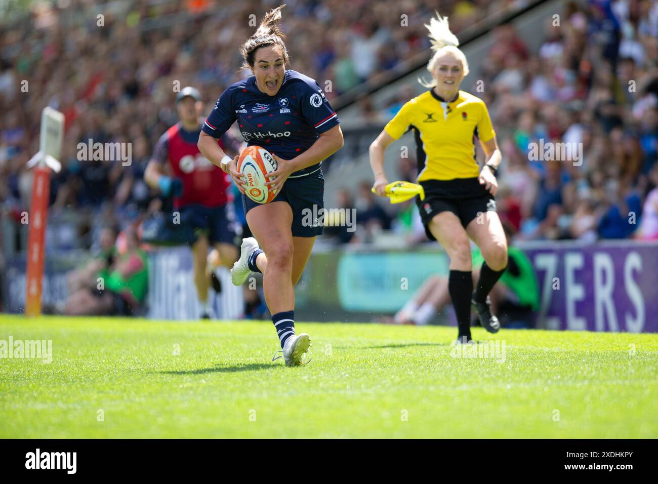 Bristol's Courtney Keight runs down the wing heading to the try line ...